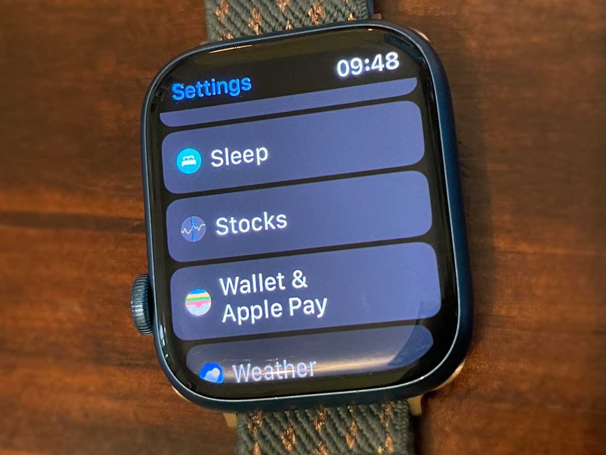 Apple Watch screen not dimming during sleep? It's an easy fix ...