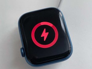 Apple Watch shows it's charging but doesn't charge or turn on ...