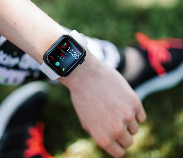 How to track steps, distance, and floors climbed on your Apple Watch ...