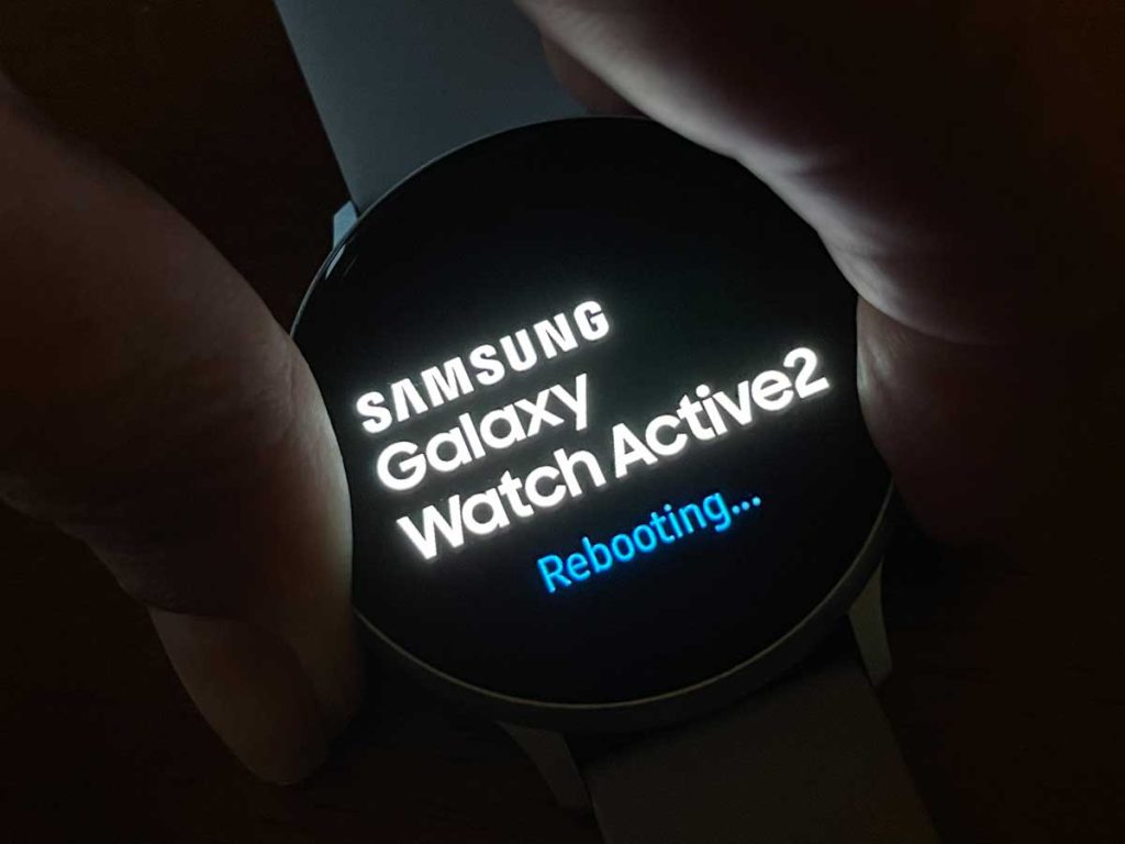 Samsung Galaxy Watch Stuck In Reboot Loop And Keeps Restarting How To Get Out Of It