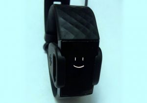 Fitbit display screen black and not working or turning on? Let's fix it ...