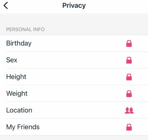 How do I add and remove friends using Fitbit's app and Fitbit's website