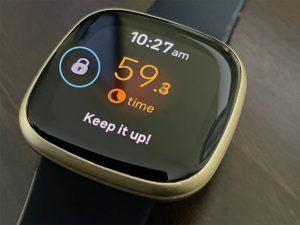 Fitbit stuck on black screen and not working or turning on? Let's fix ...