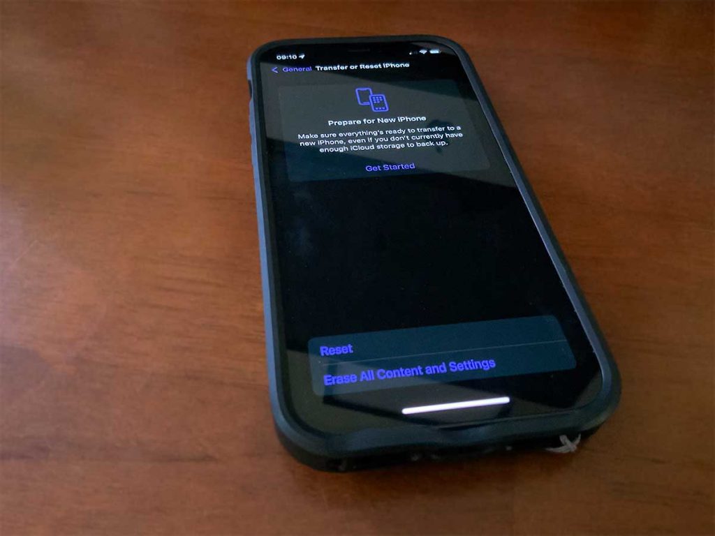 Getting a new iPhone or iPad? Use Apple's Prepare for New iPhone ...
