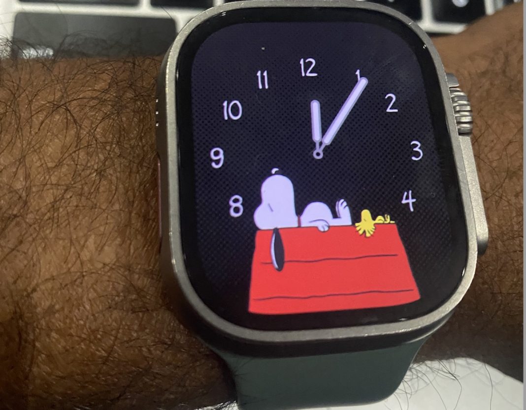 How to get the Snoopy Watch face and customize it on your Apple Watch ...